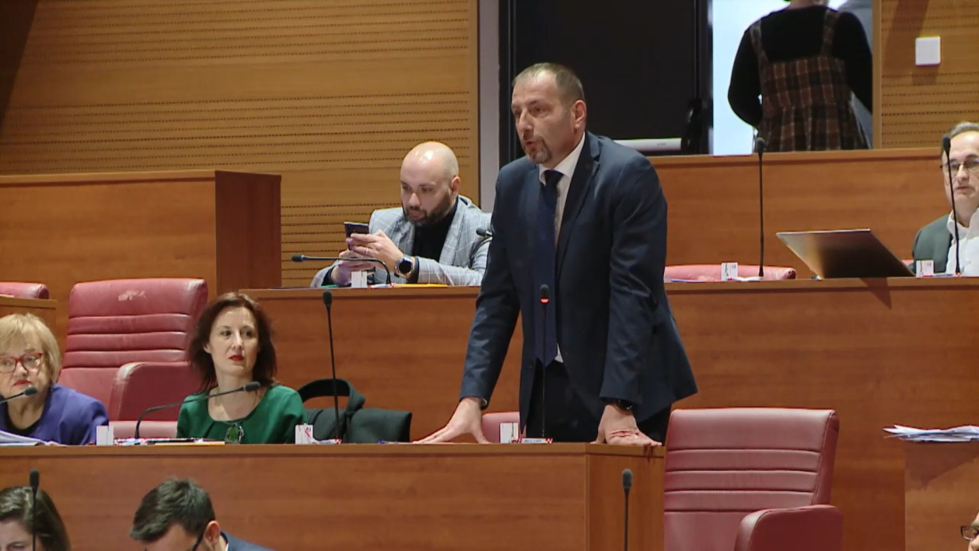 Paus: 'Pijana pruga Lupoglav-Štalije i pokvareni vlakovi simbol su ...