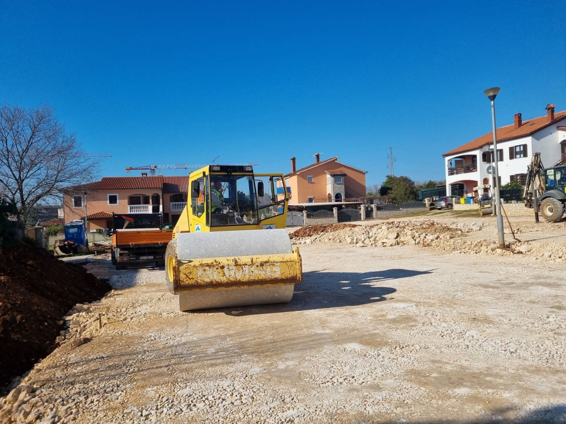 POREČ: Uskoro 21 novo parkirno mjesto u naselju Varvari - IstraIN