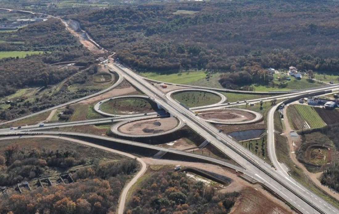 JESTE LI ZNALI? Na današnji dan puštena u promet prva dionica Istarskog ...