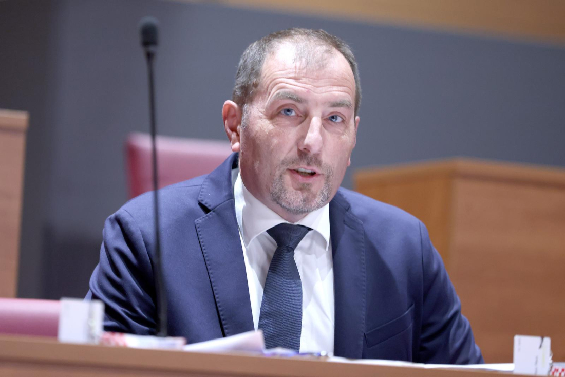 Paus u Saboru: Građani zbog kolapsa sustava otpada plaćaju isti otpad ...