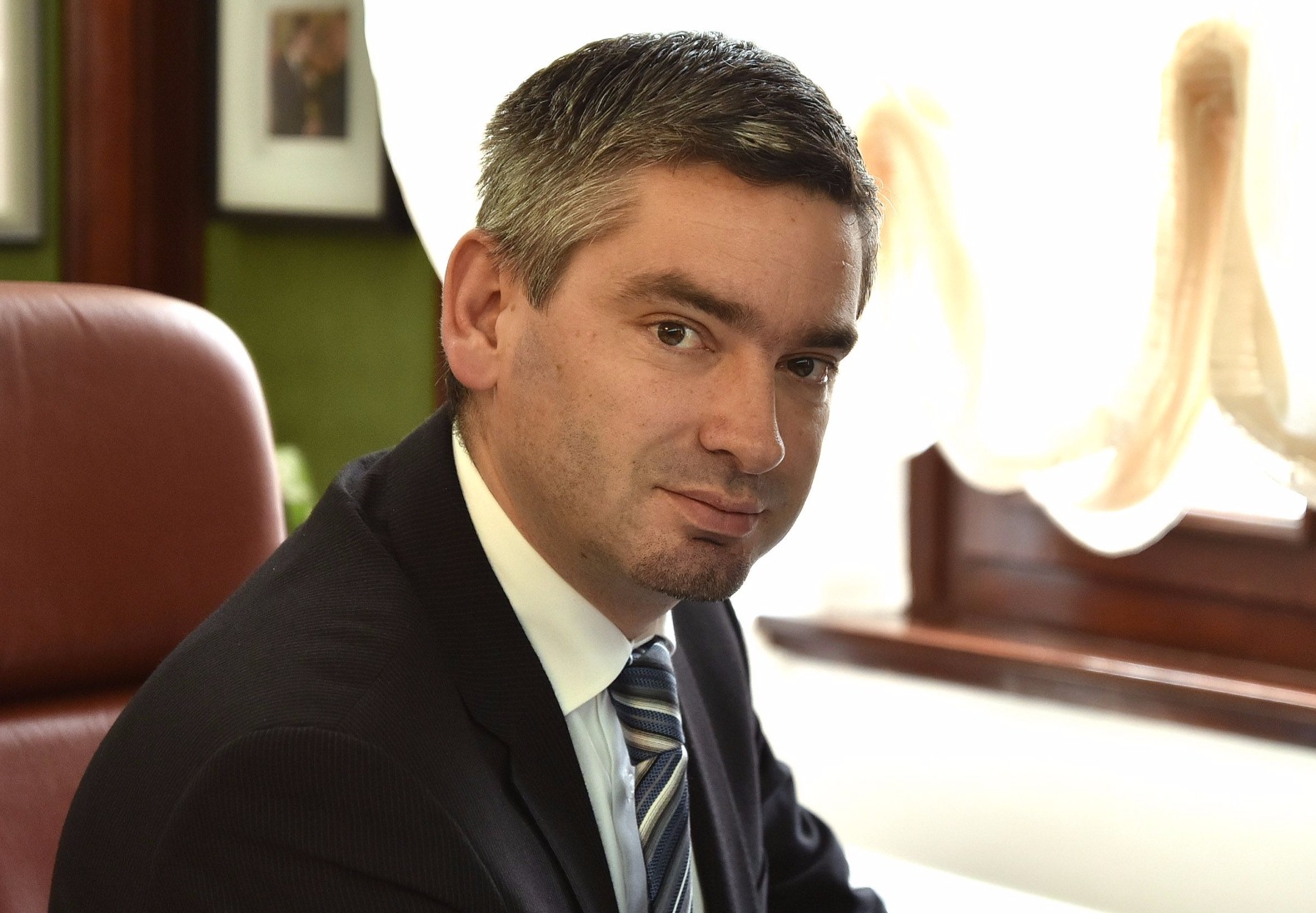 MILETIĆ: Pozivanje na zločin nije cool! Tražimo kazne za huligane ...
