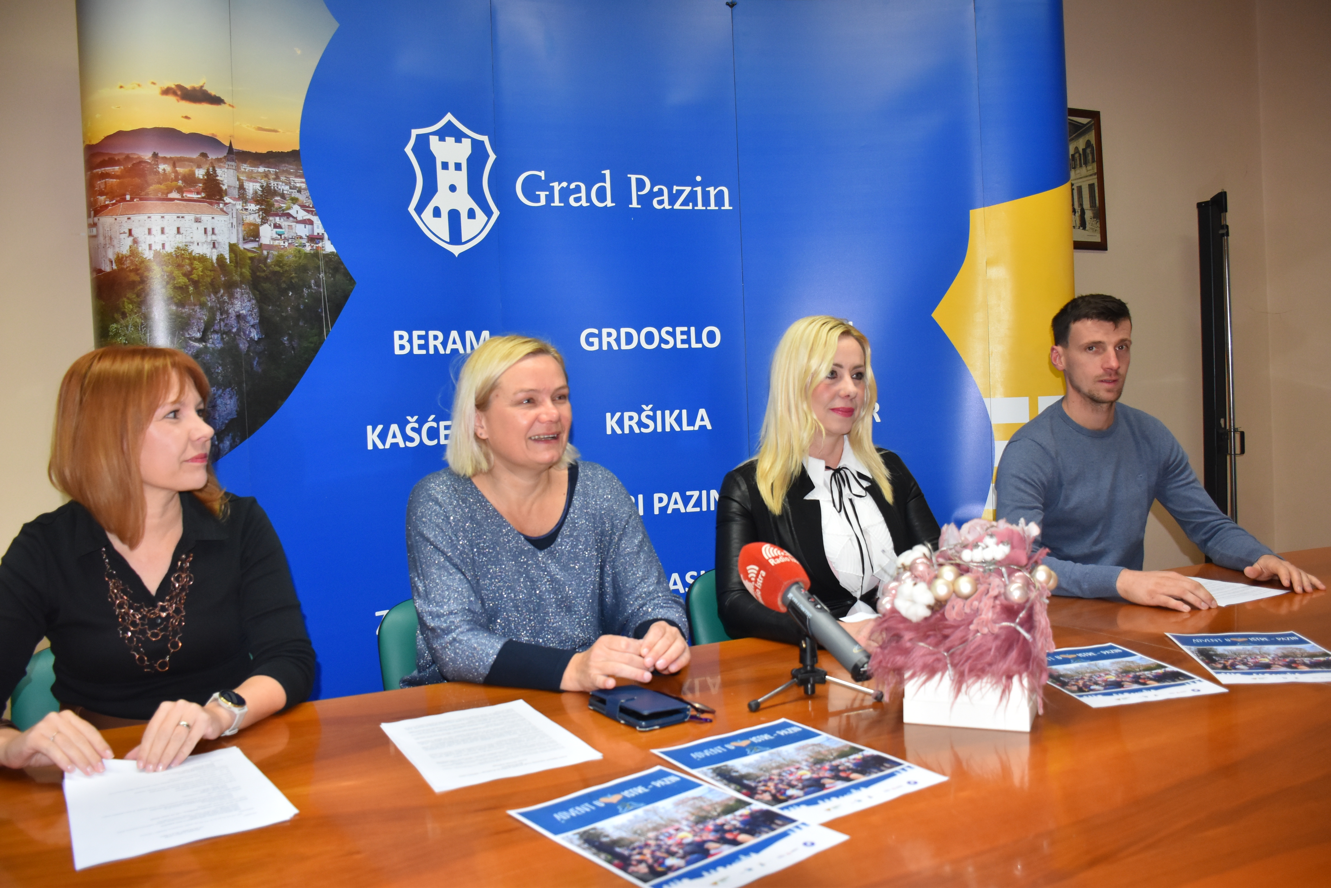 ADVENT U SRCU ISTRE 'Pasaj, fermaj, kalmaj!' u Pazinu - IstraIN