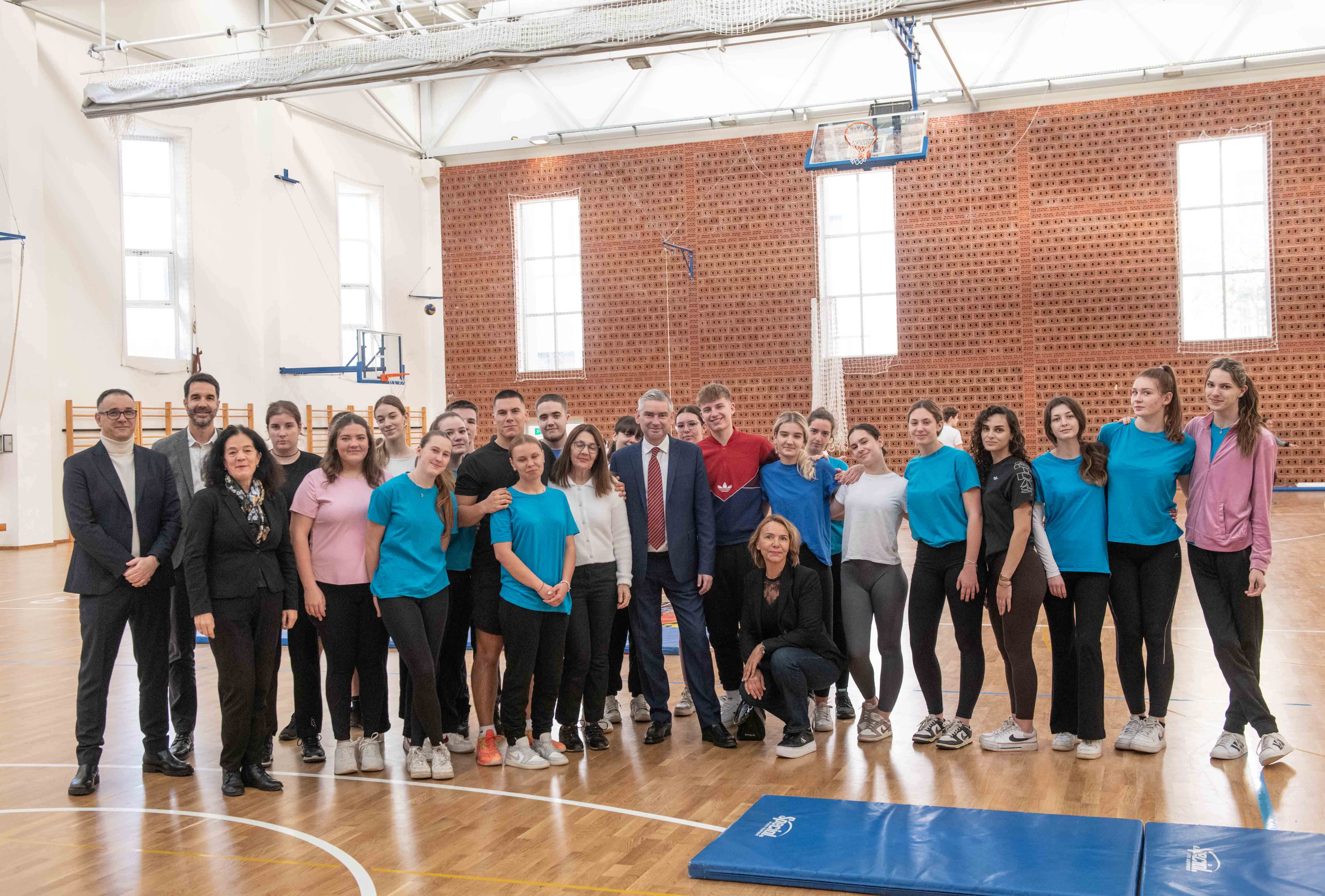 Županija uložila preko 220 tisuća eura za obnovu Sportske dvorane Stoja ...